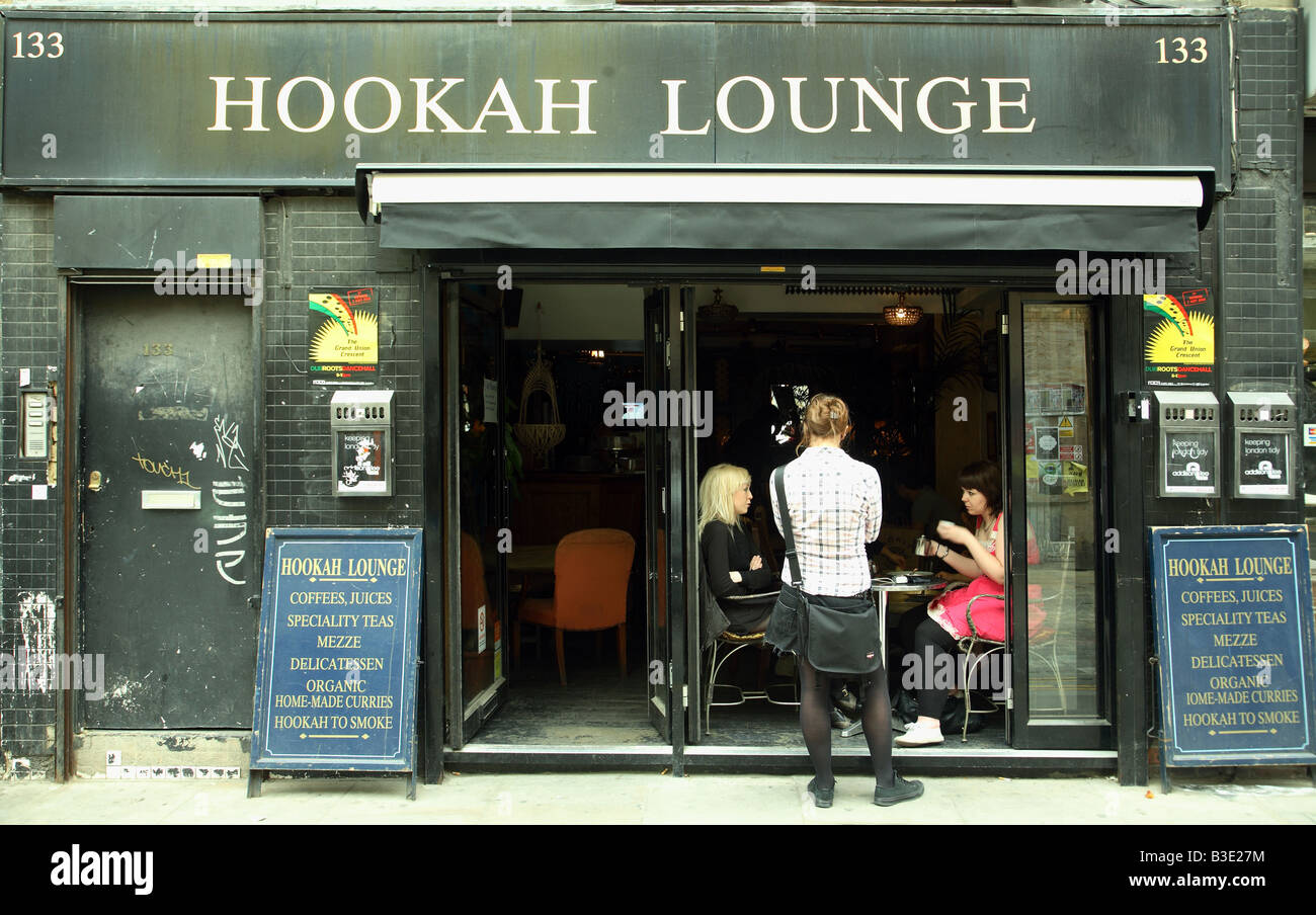 hookah lounge brick lane Stock Photo - Alamy
