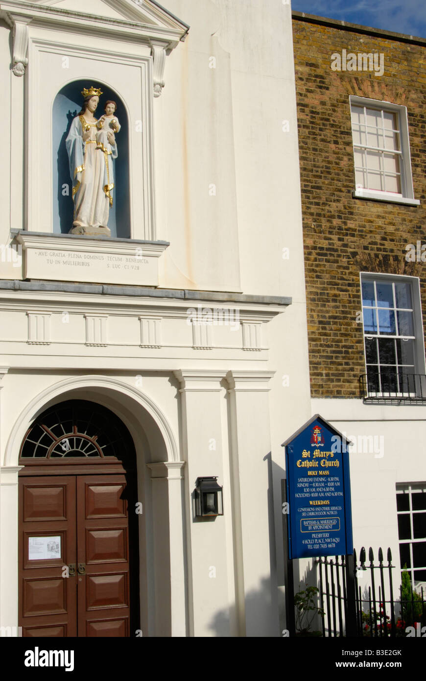 Close up of St Mary's Catholic Church showing statue Holly Walk ...