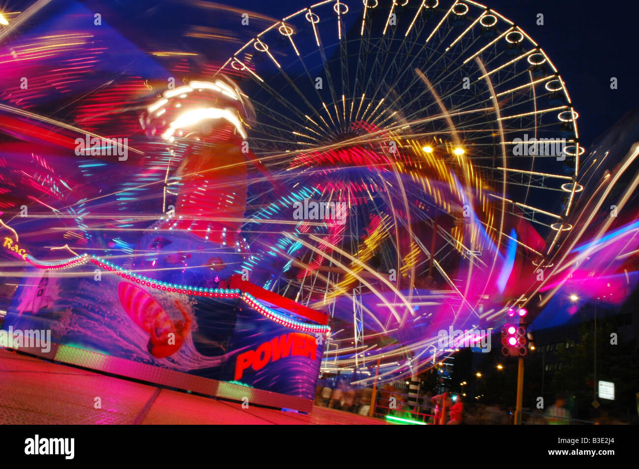 Big buzz funfair ride hi-res stock photography and images - Alamy