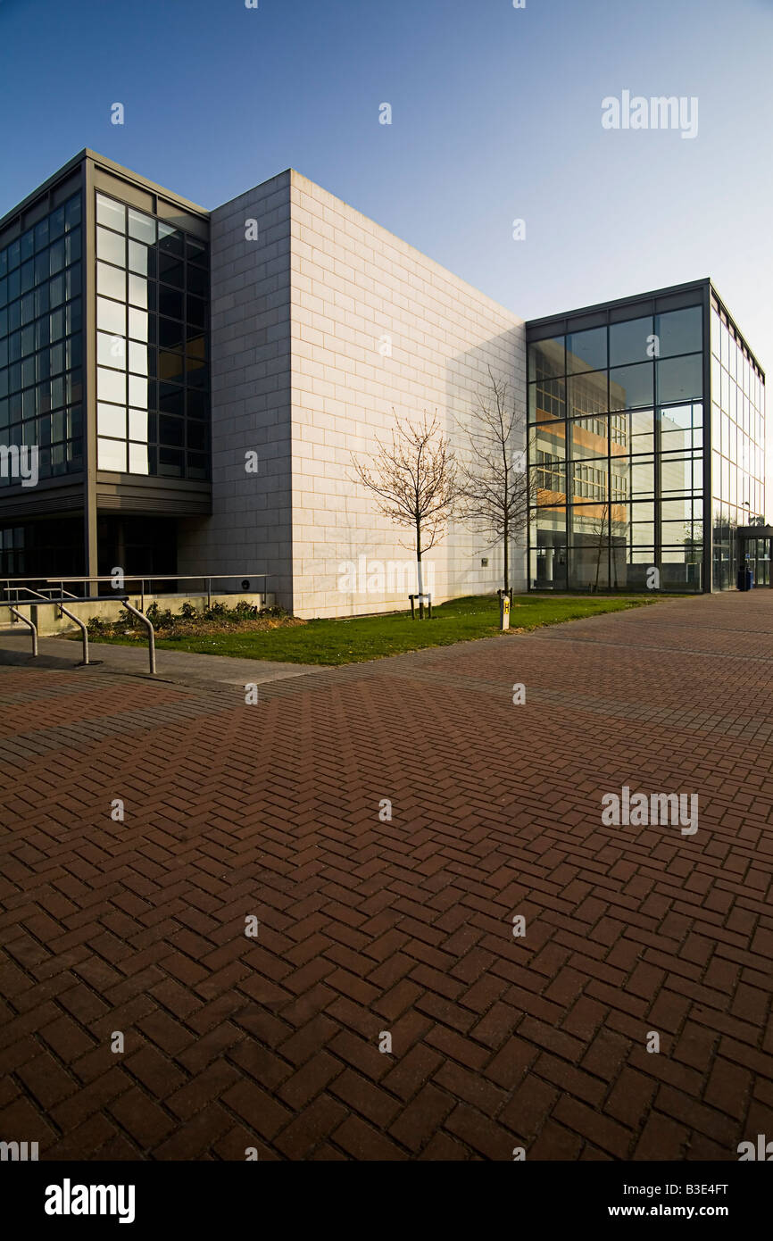Reinforcing steel exterior hi-res stock photography and images - Alamy