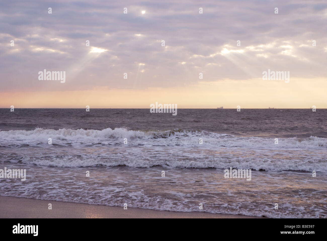 Soothing seascape hi-res stock photography and images - Alamy