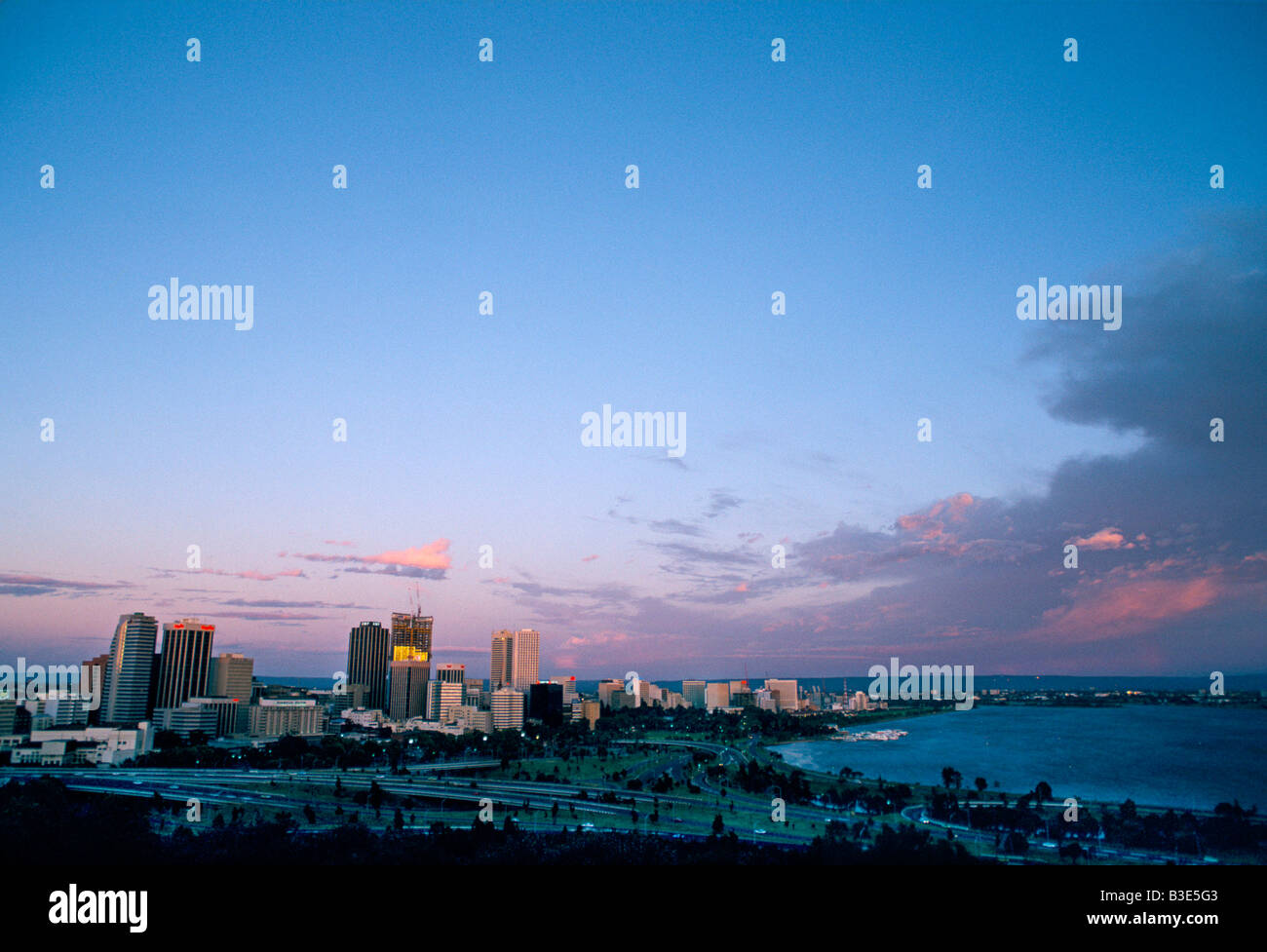 CITYSCAPE PERTH AUSTRALIA Stock Photo - Alamy
