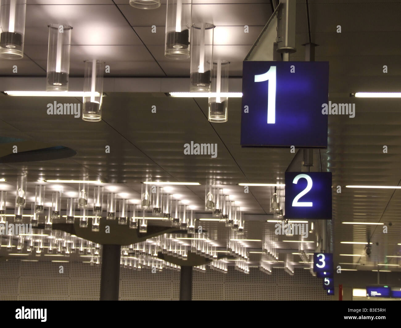 platform numbers at hauptbahnhof central train station berlin germany ...