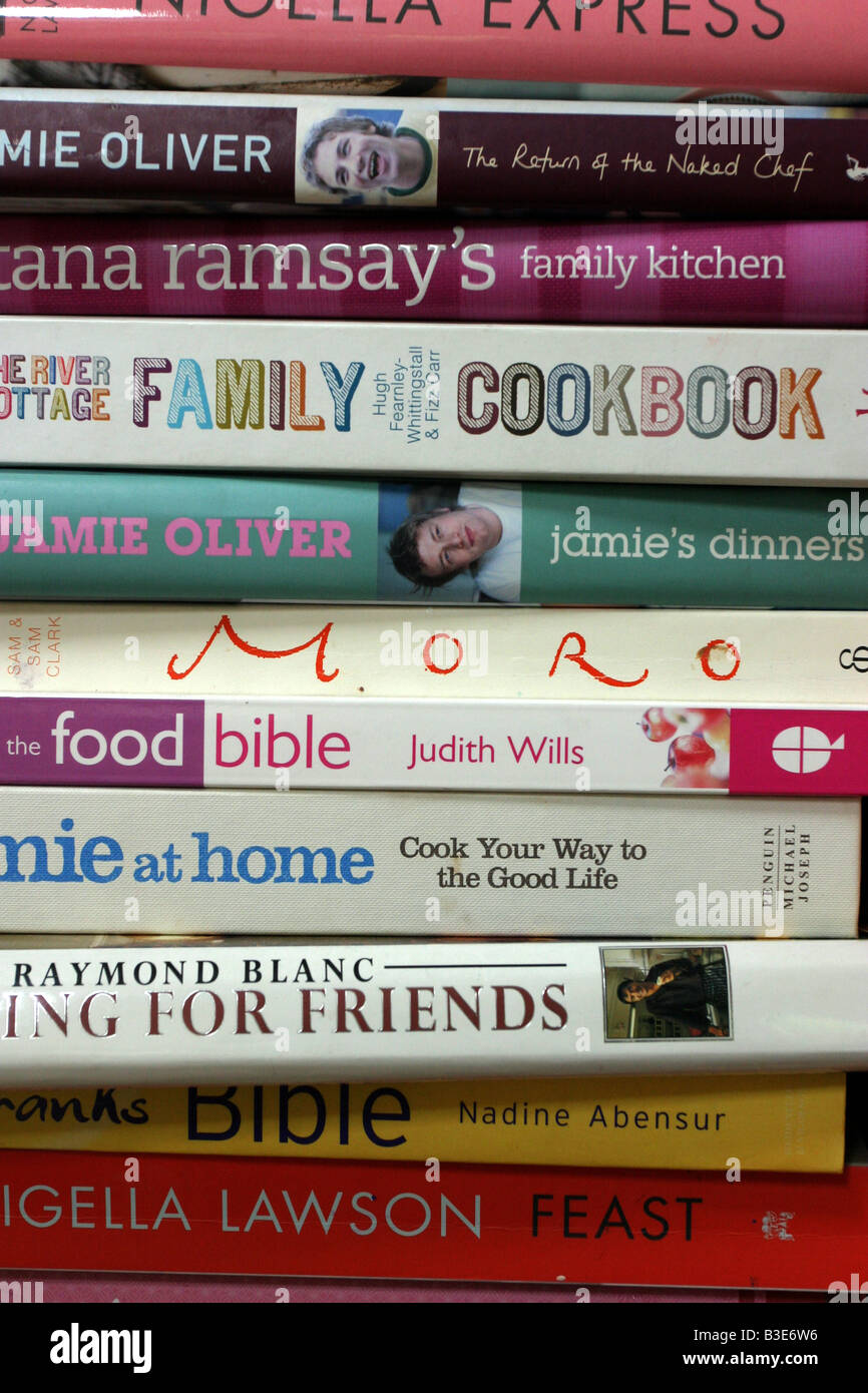 Stack of cookery books hi-res stock photography and images - Alamy