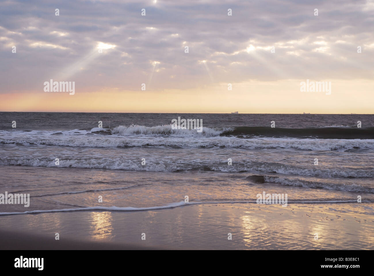 Soothing seascape hi-res stock photography and images - Alamy