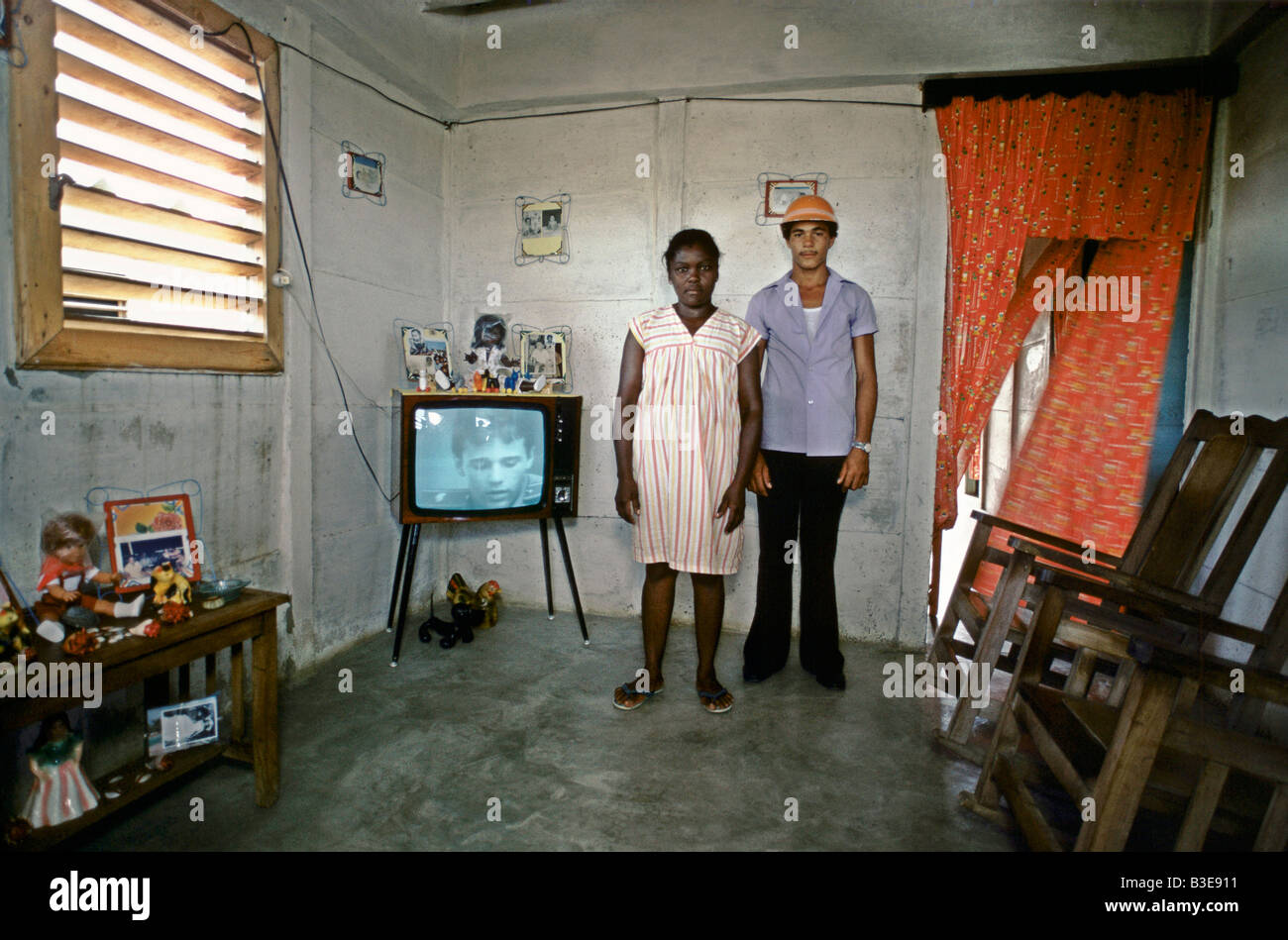 Working class house interior hi-res stock photography and images - Alamy