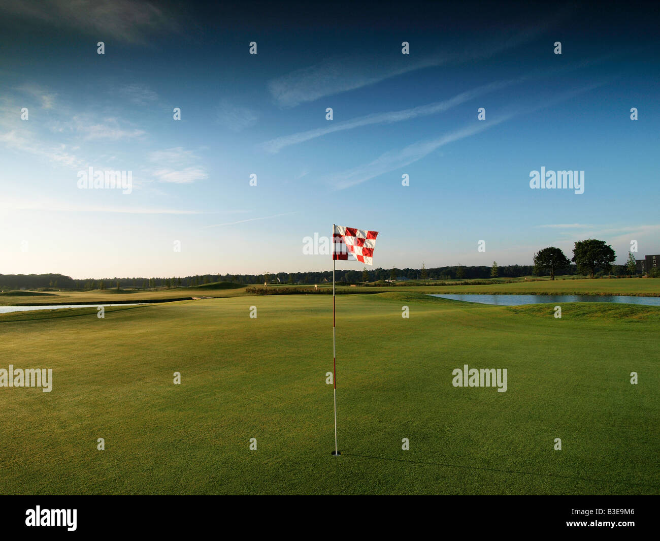 Flag target hi-res stock photography and images - Alamy