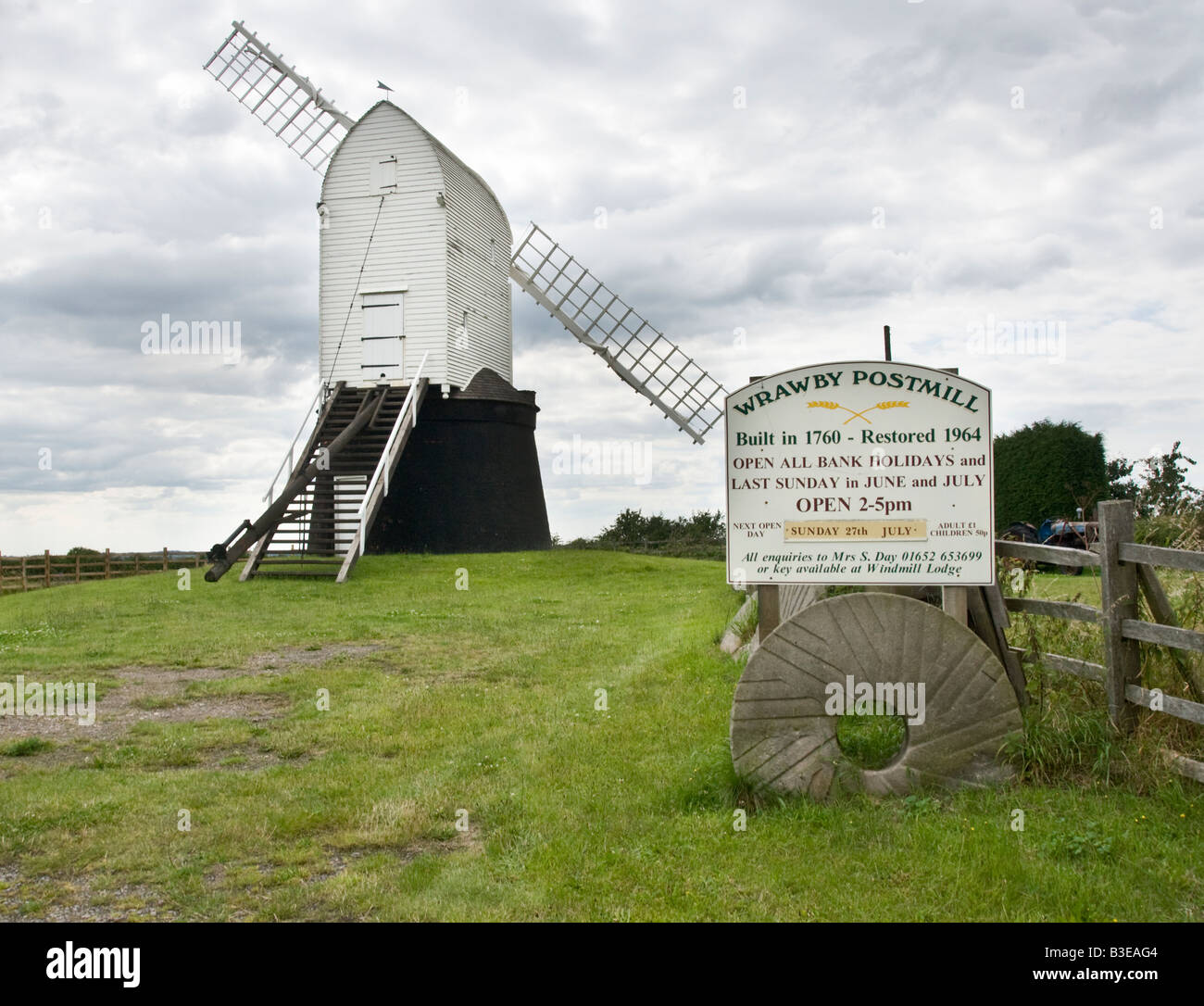 Old wind mill hi-res stock photography and images - Alamy