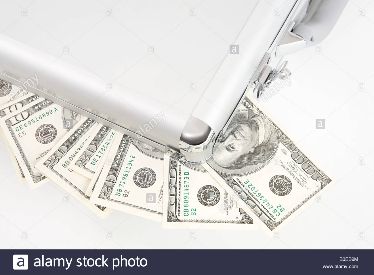 Briefcase Money Stock Photos & Briefcase Money Stock Images - Alamy