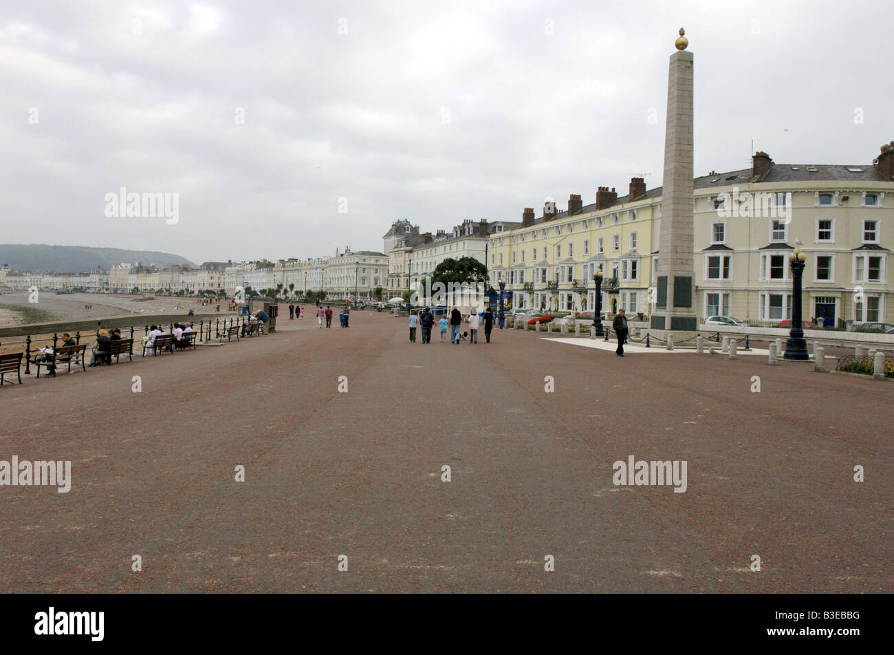 Llandudno Promenade, North Wales Stock Photo - Alamy