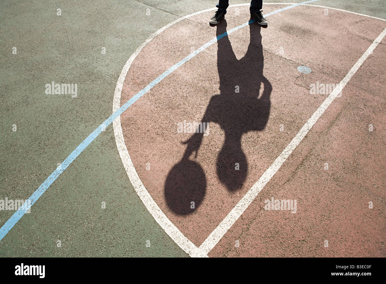 Much shadow hi-res stock photography and images - Alamy