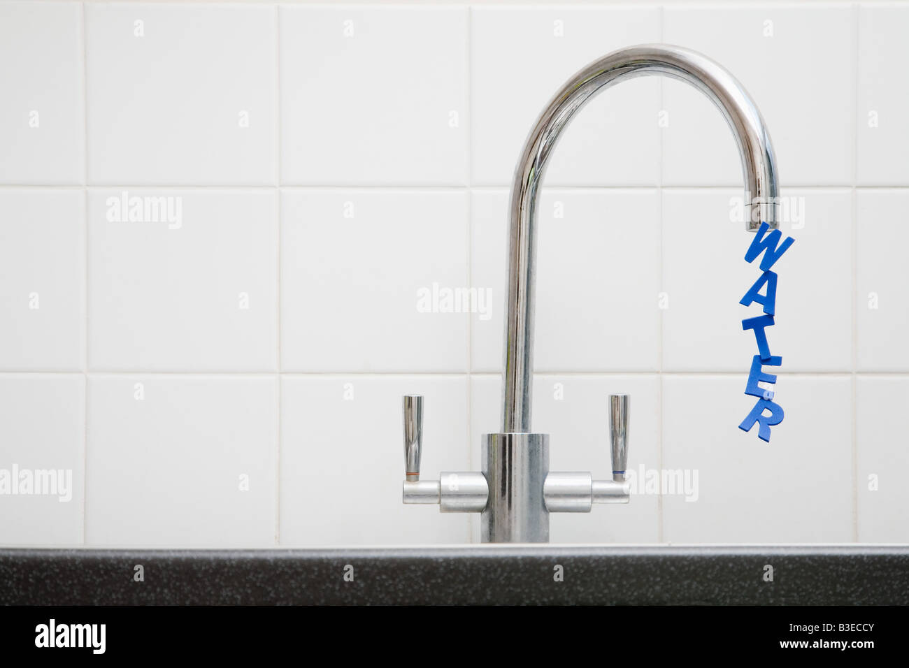 Water coming out tap water hi-res stock photography and images - Alamy