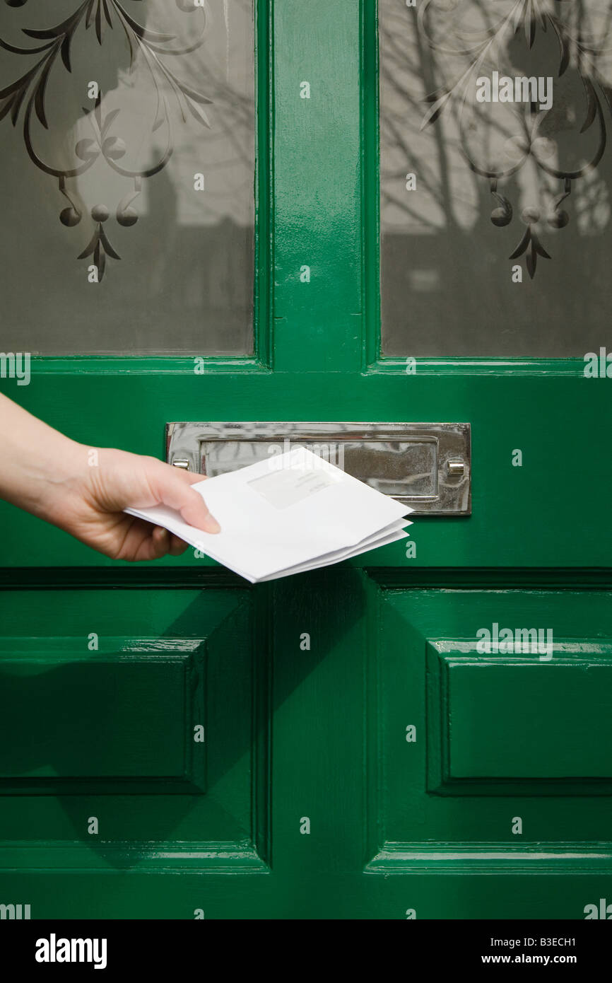 Delivering letter hi-res stock photography and images - Alamy