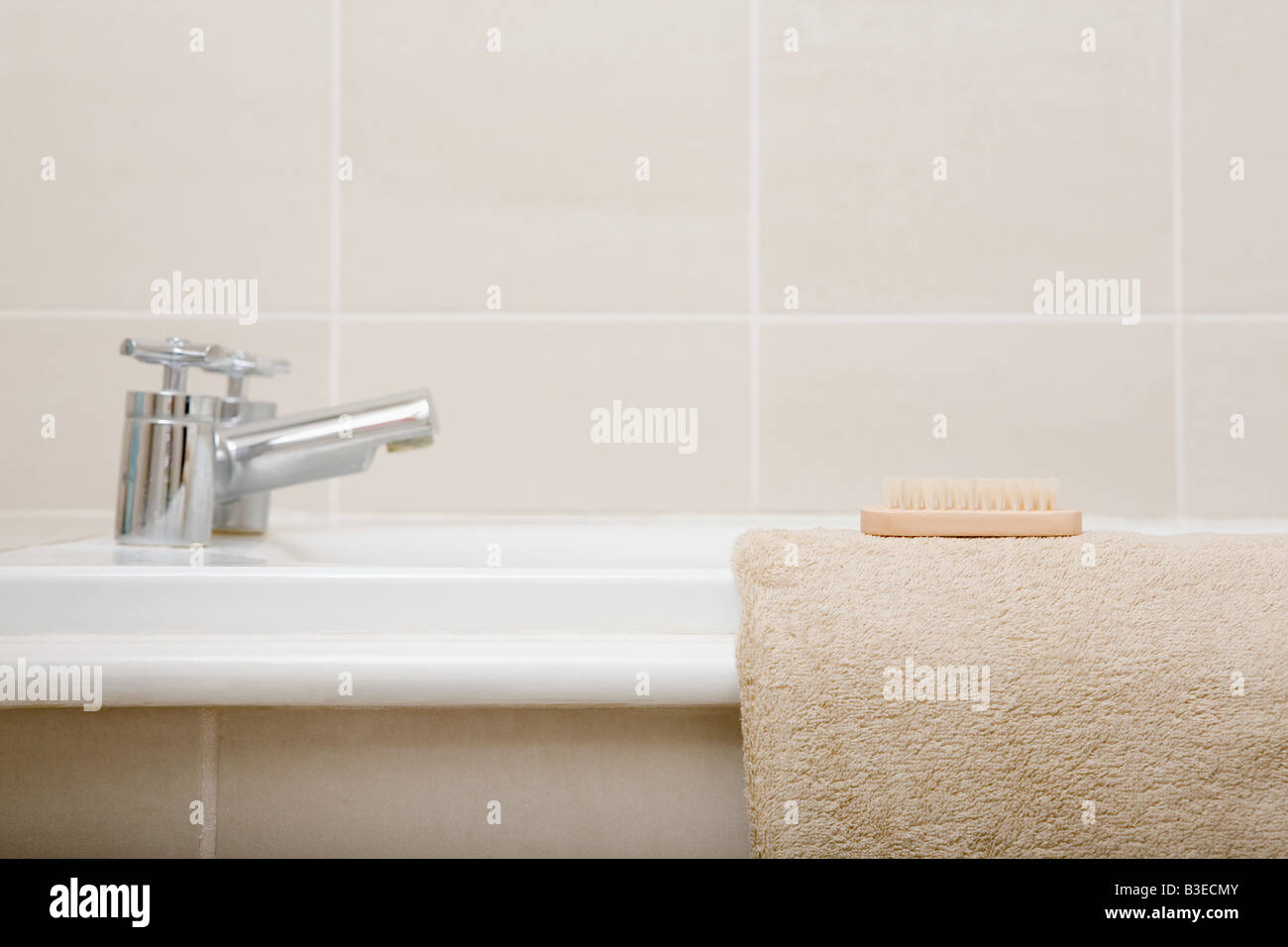 Plain bathroom hi-res stock photography and images - Alamy