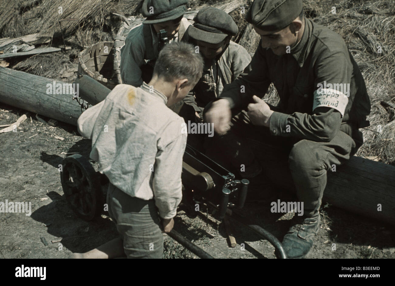 Partisan hi-res stock photography and images - Alamy