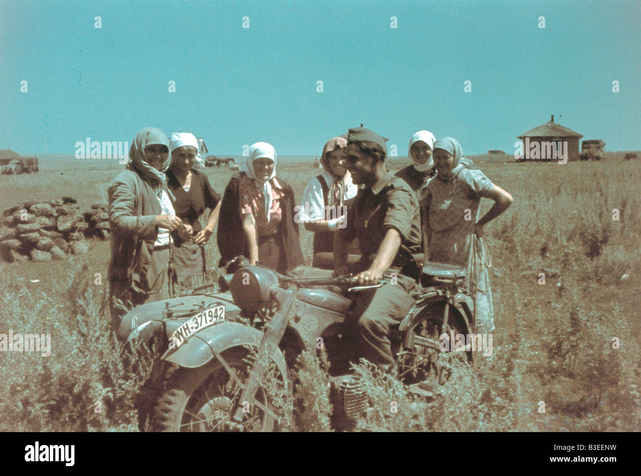 Dispatch rider hi-res stock photography and images - Alamy