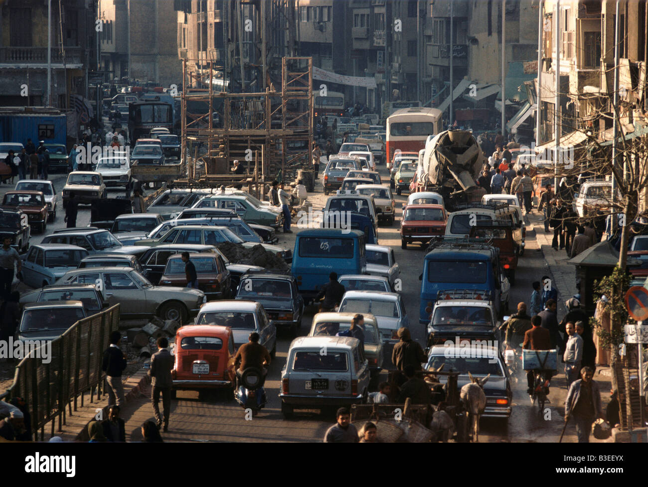 Congested street hi-res stock photography and images - Alamy