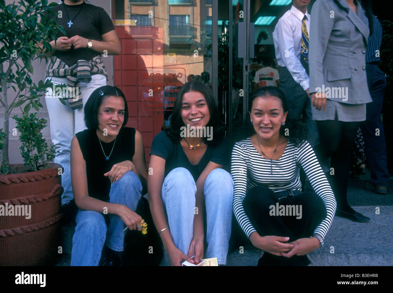 3, three, Mexicans, Mexican women, Mexican, women, young women, young ...