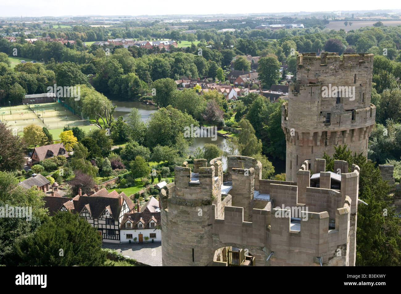 Aerial view warwick castle hi-res stock photography and images - Alamy