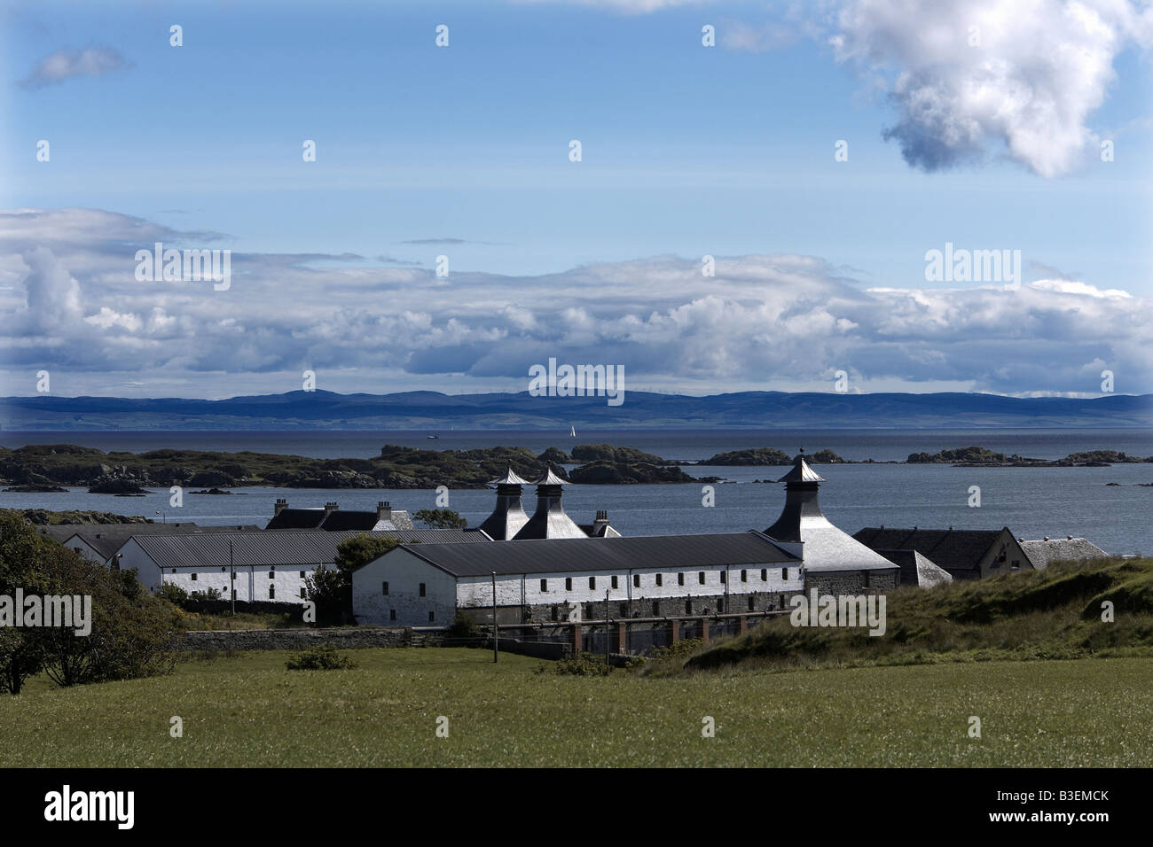 Ardbeg distillery hi-res stock photography and images - Alamy