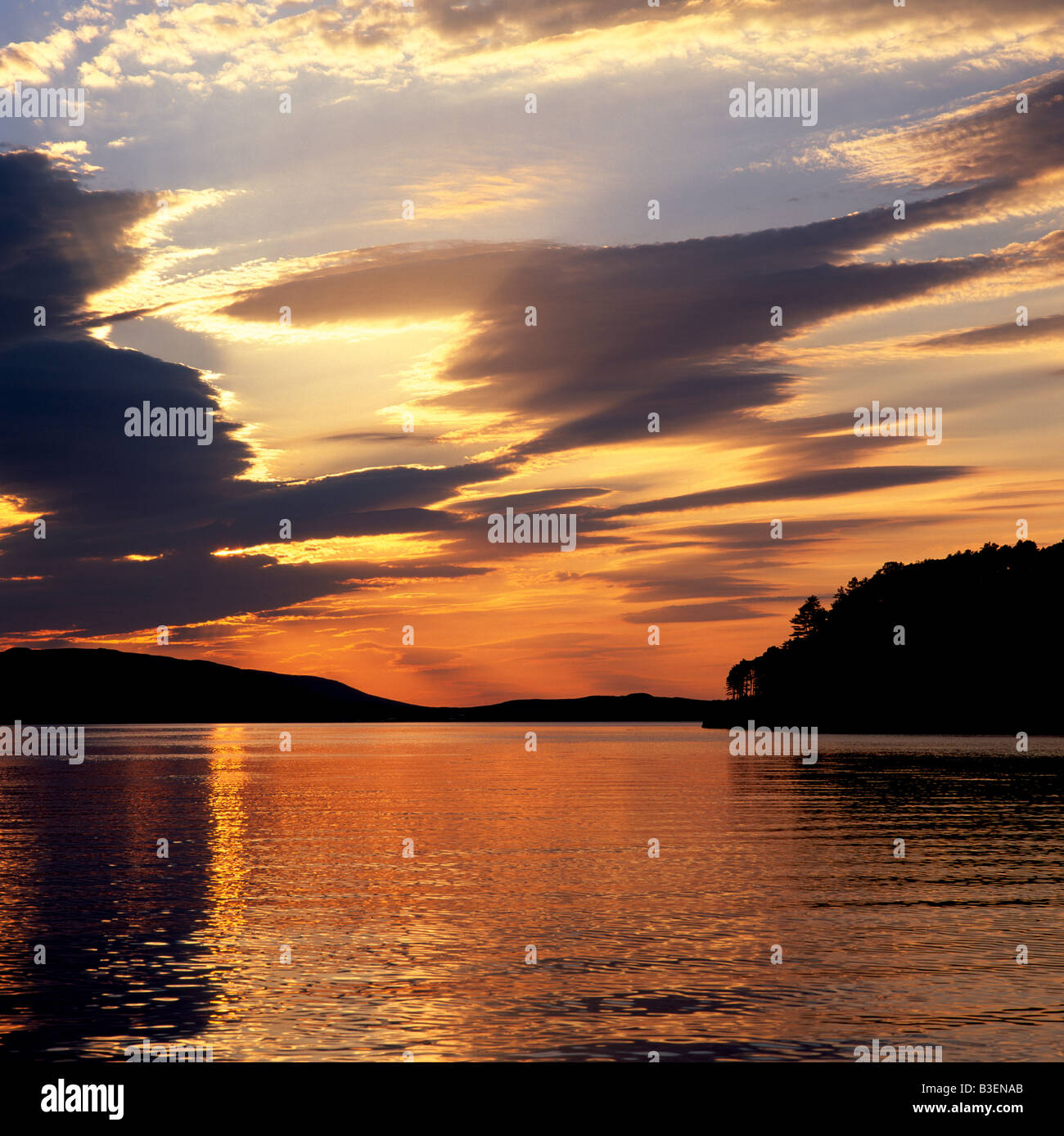 Beautiful golden sunset over Loch Ewe, Poolewe, Wester Ross, Scotland ...