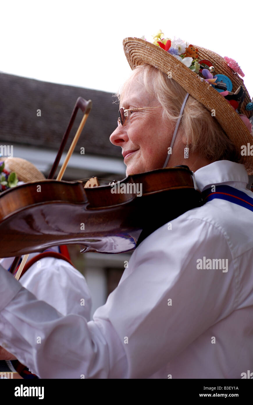Beer festival england woman hi-res stock photography and images - Alamy