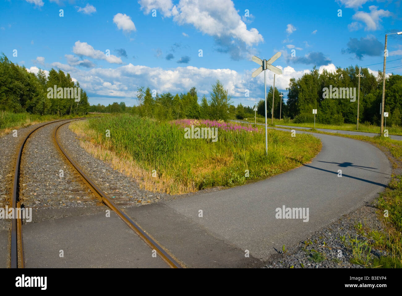 Cycle path junction hi-res stock photography and images - Alamy