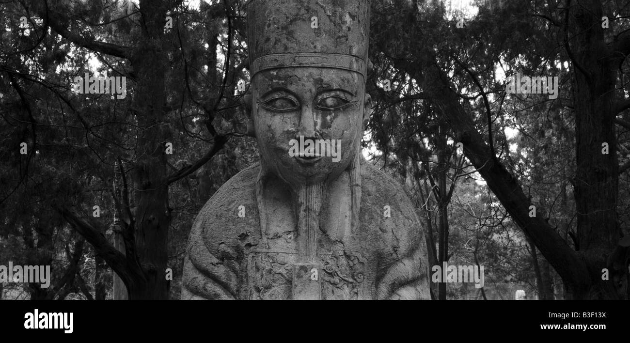 Statue and forest Black and White Stock Photos & Images - Alamy