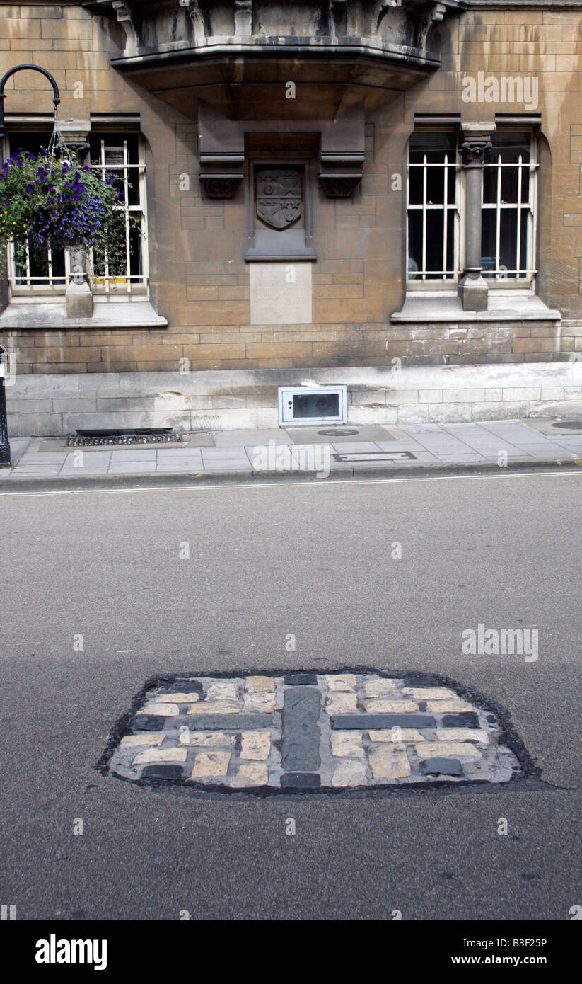 Martyr's cross, Oxford Stock Photo - Alamy