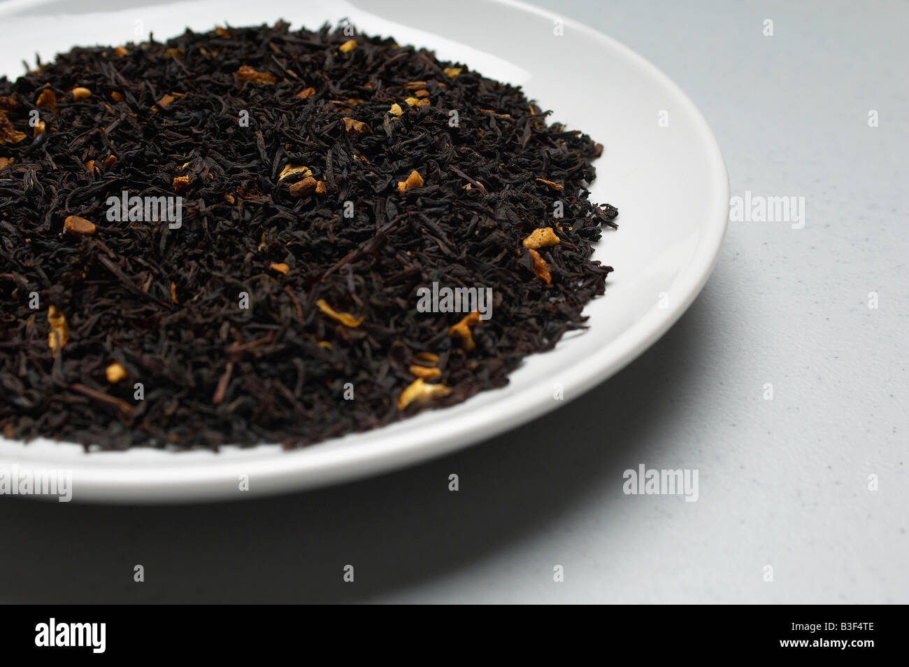 Dried tea leaves on plate Stock Photo - Alamy