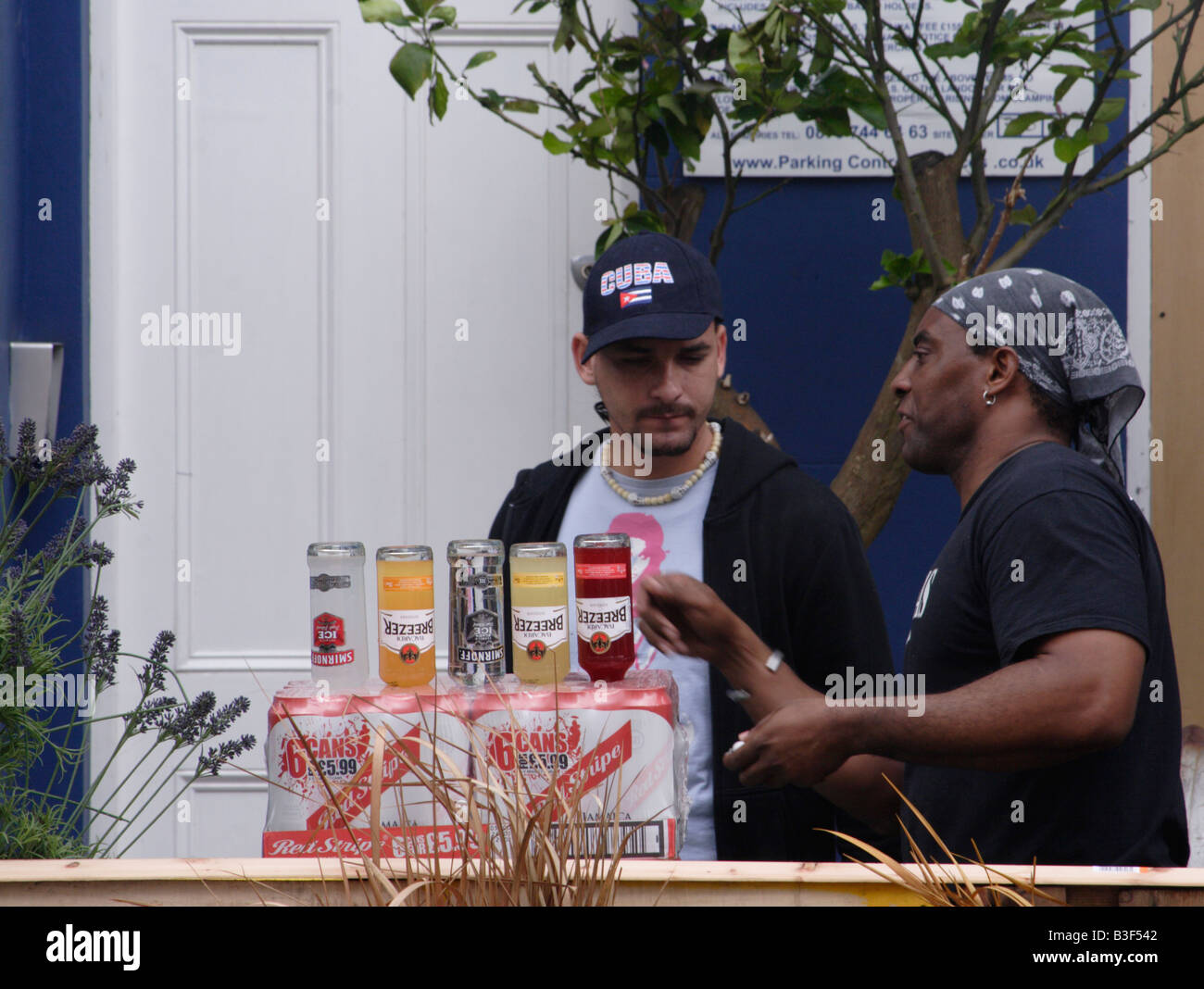 Beer Stall at Notting Hill Carnival 2008 Stock Photo - Alamy