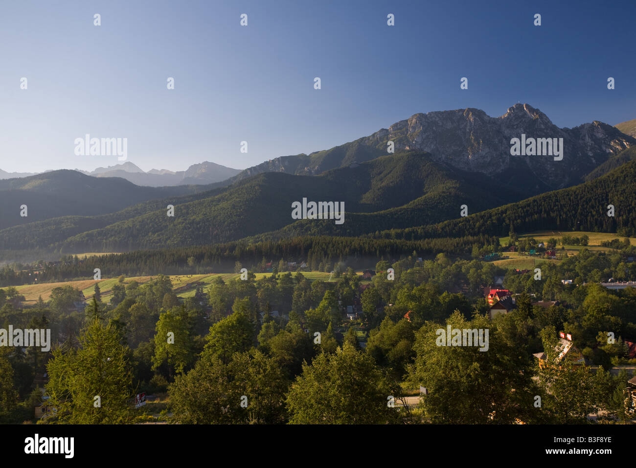 Crisp Clear Morning High Resolution Stock Photography and Images - Alamy