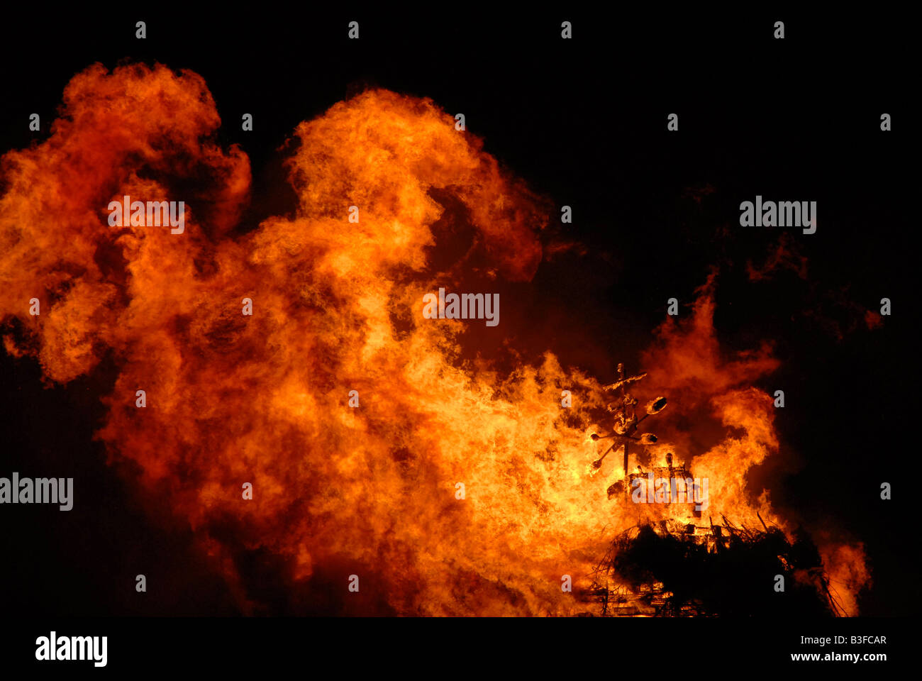 Cliffe Bonfire Society High Resolution Stock Photography and Images - Alamy