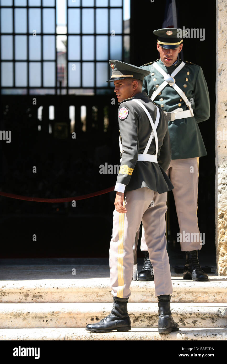Dominican soldiers guarding the National Pantheon in the Zona Colonial ...