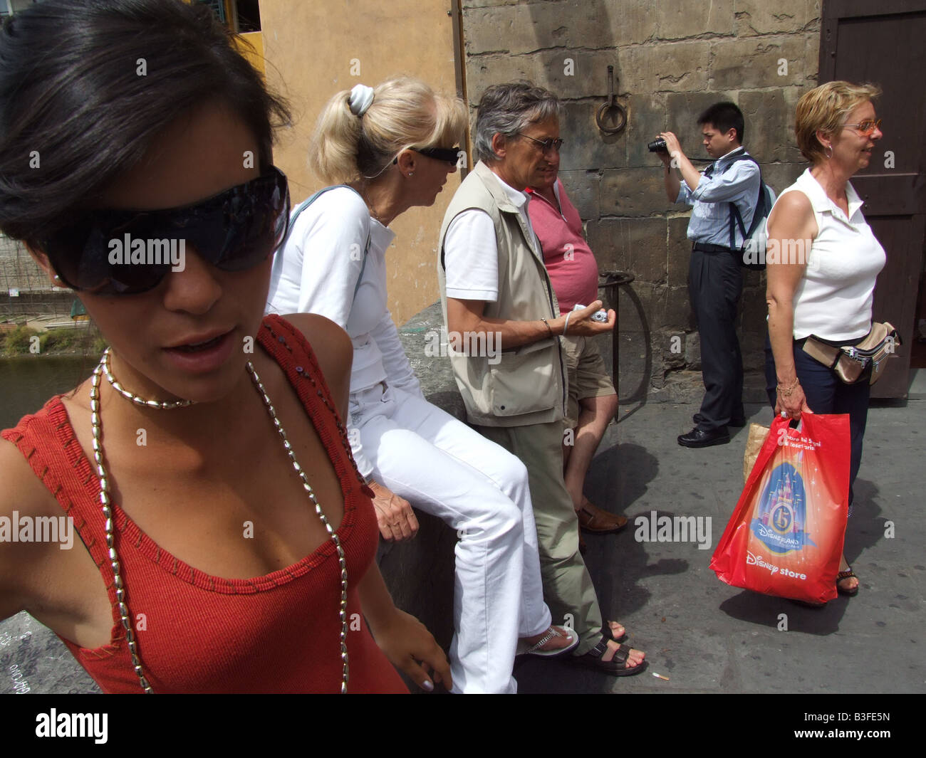 scene on ponte vecchio florence, italy Stock Photo - Alamy