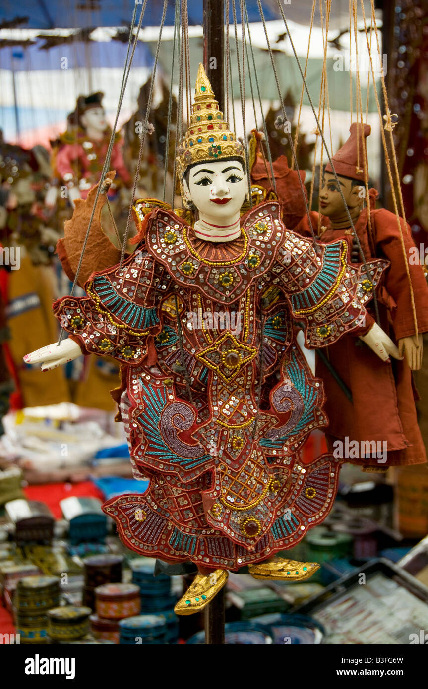 Puppets in market hi-res stock photography and images - Alamy