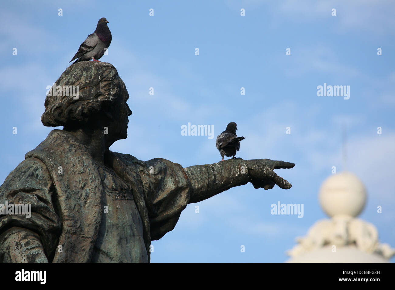 Monument to Christopher Columbus in Parque Colon in the Zona Colonial ...