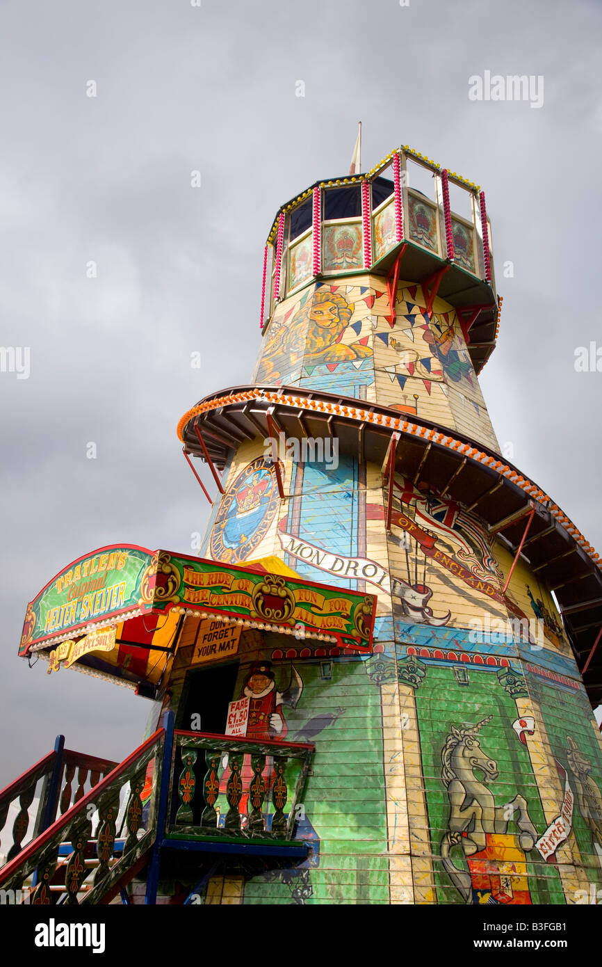 Fairground slides hi-res stock photography and images - Alamy