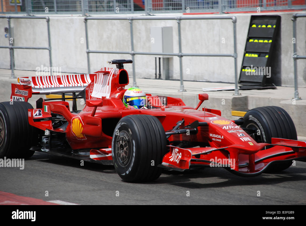 Felipe Massa testing with Ferrari at Silverstone 2008 Stock Photo - Alamy
