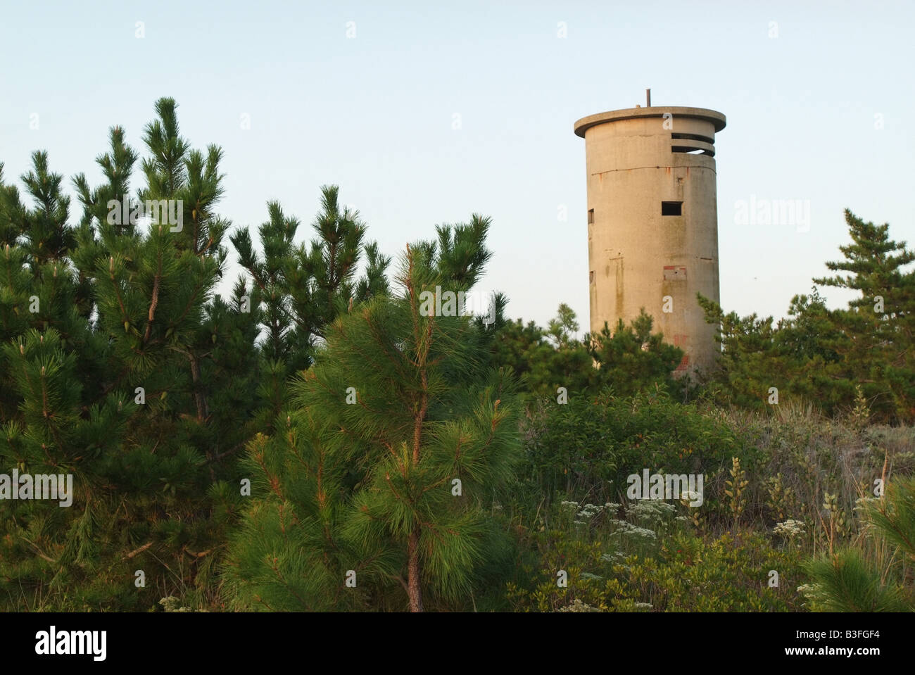 USA Delaware Bethany Beach WWII defense tower Stock Photo - Alamy