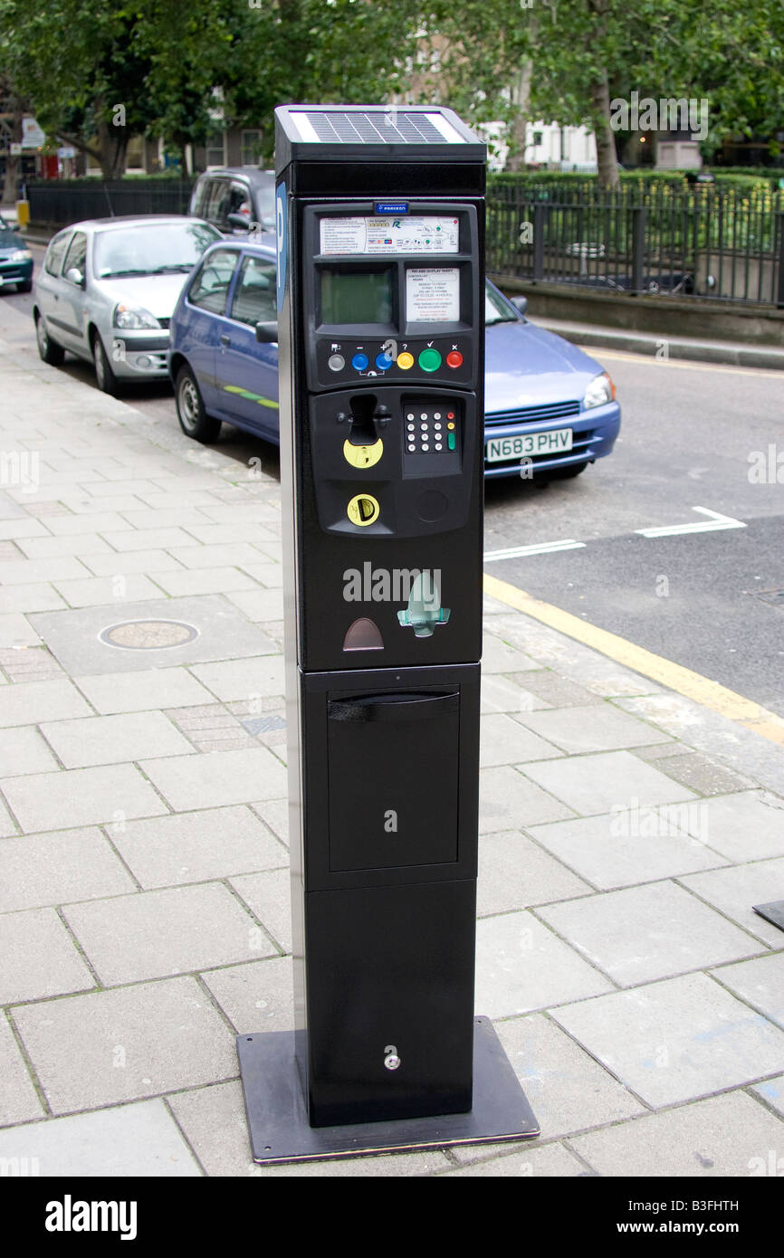 PARKEONS SOLAR POWERED STRADA RAPIDE Stock Photo - Alamy
