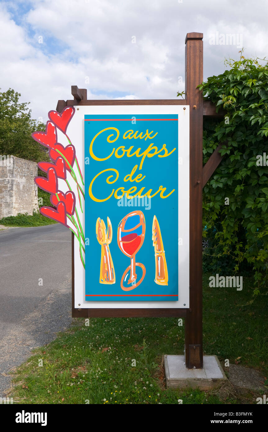 Hotel and restaurant sign hi-res stock photography and images - Alamy