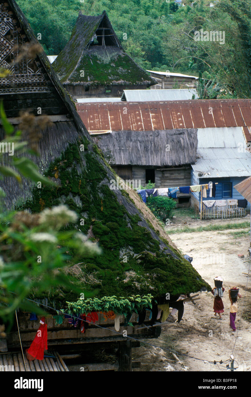 karo batak houses dokan village sumatra indonesia Stock Photo - Alamy