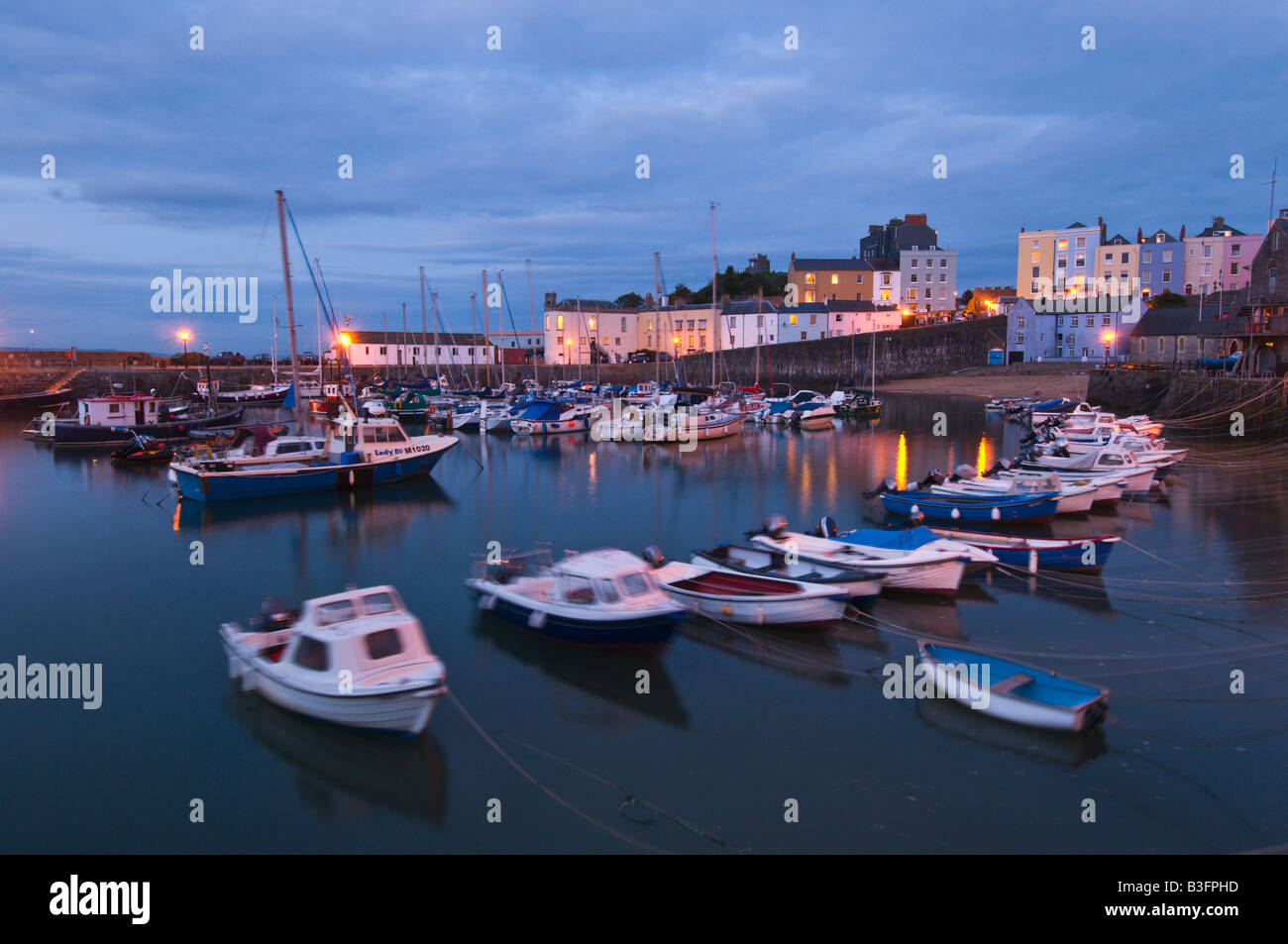 Tenby uk west wales pembrokeshire hi-res stock photography and images ...