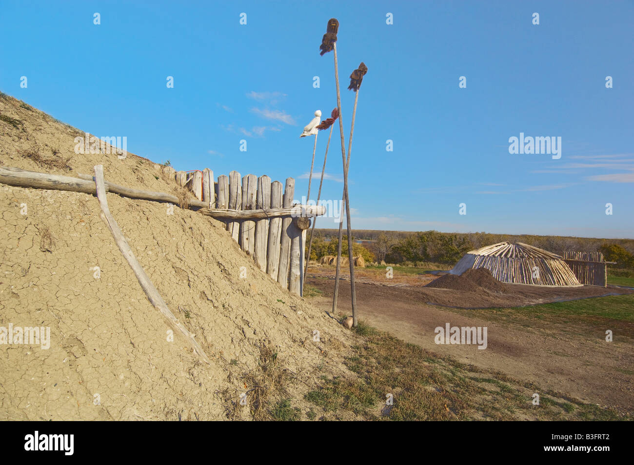 Earth Lodge in On a Slant Village in Ft Abraham Lincoln State Park near ...