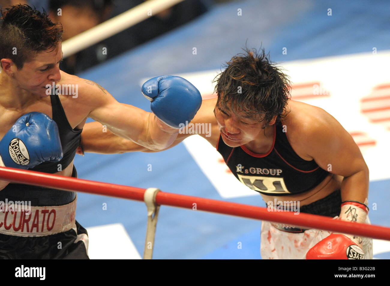 2008 olympics boxing hi-res stock photography and images - Alamy