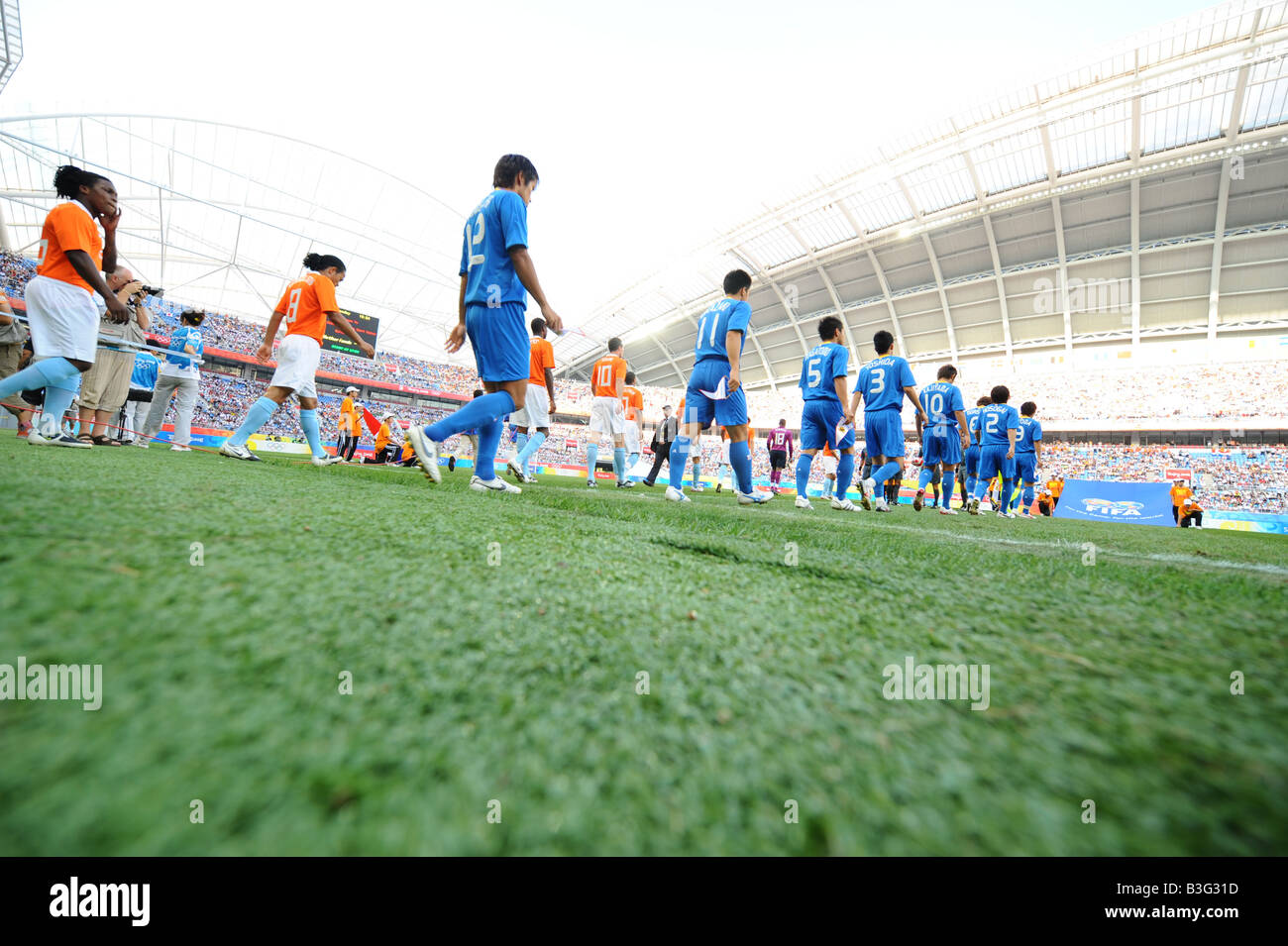 Football players for olympic games hi-res stock photography and images ...