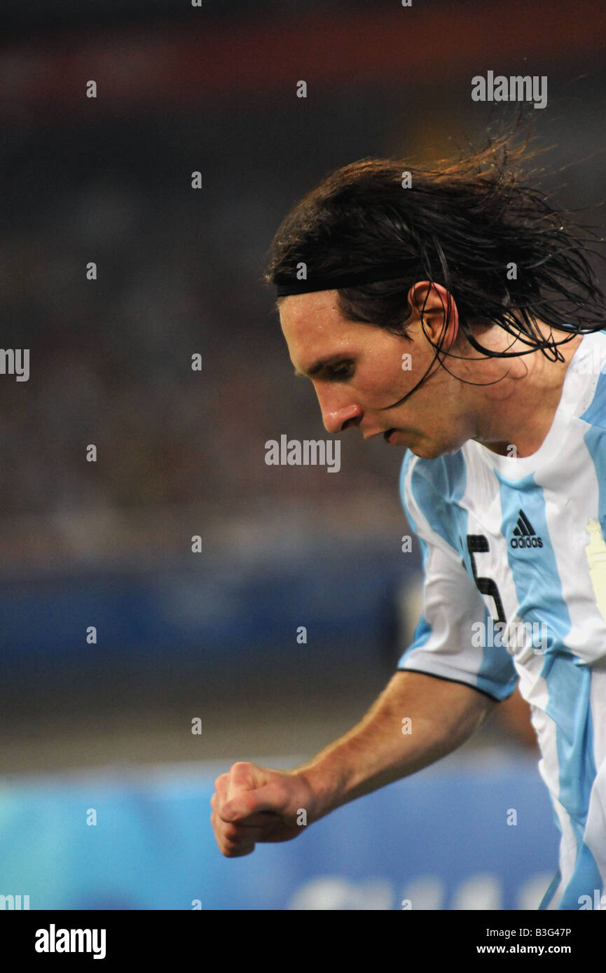 Lionel messi 2008 olympics hi-res stock photography and images - Alamy