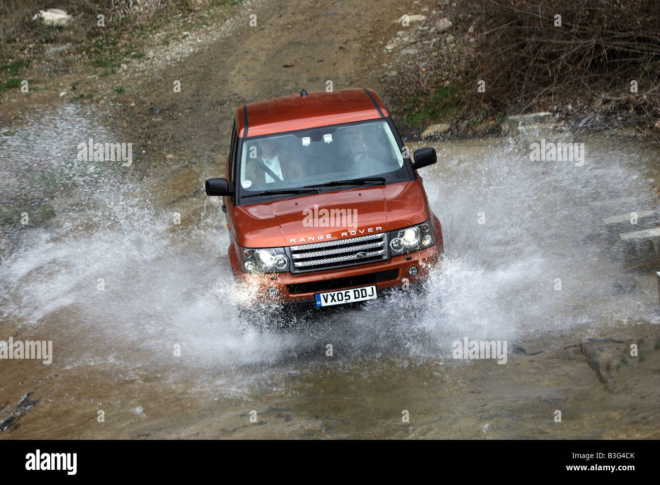 Car, Range Rover Sport V8 Supercharged, model year 2005-, orange ...