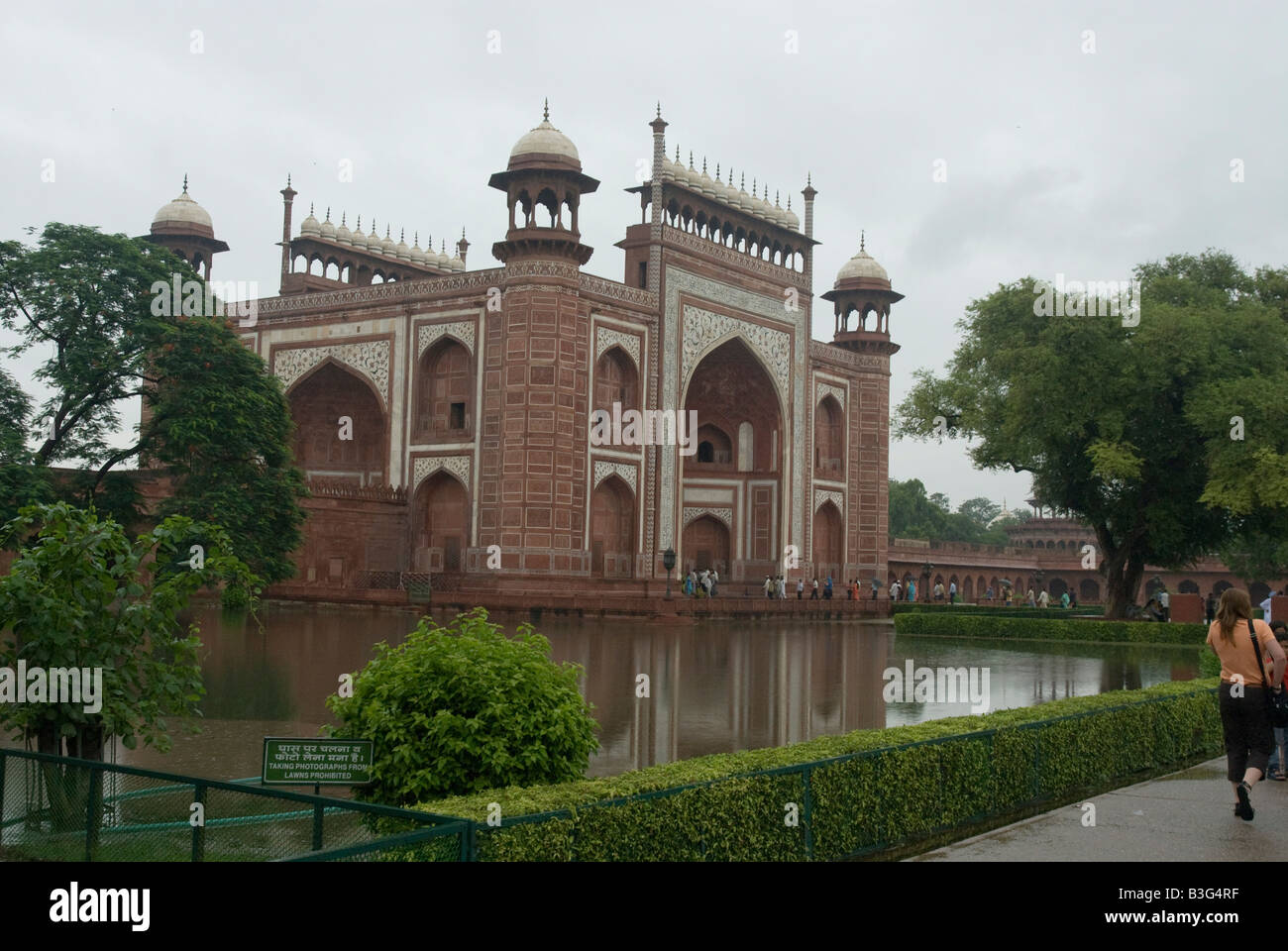 India Uttar Pradesh Agra The Taj Mahal landmark The mosque on the west ...
